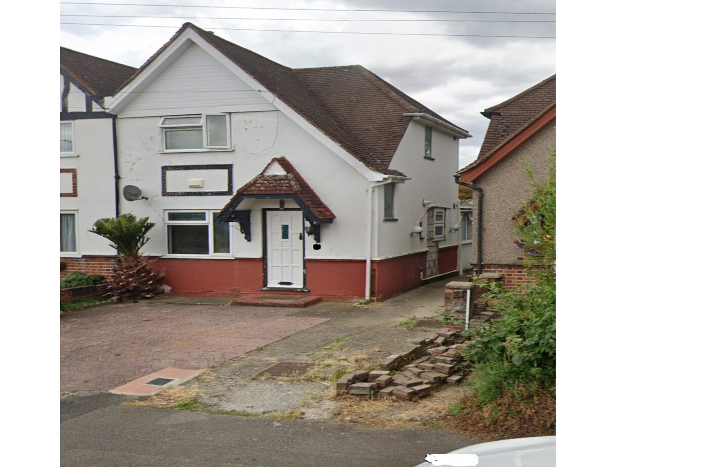 Impressive 5bedrooms semi detached house available to rent in Hayes UB4